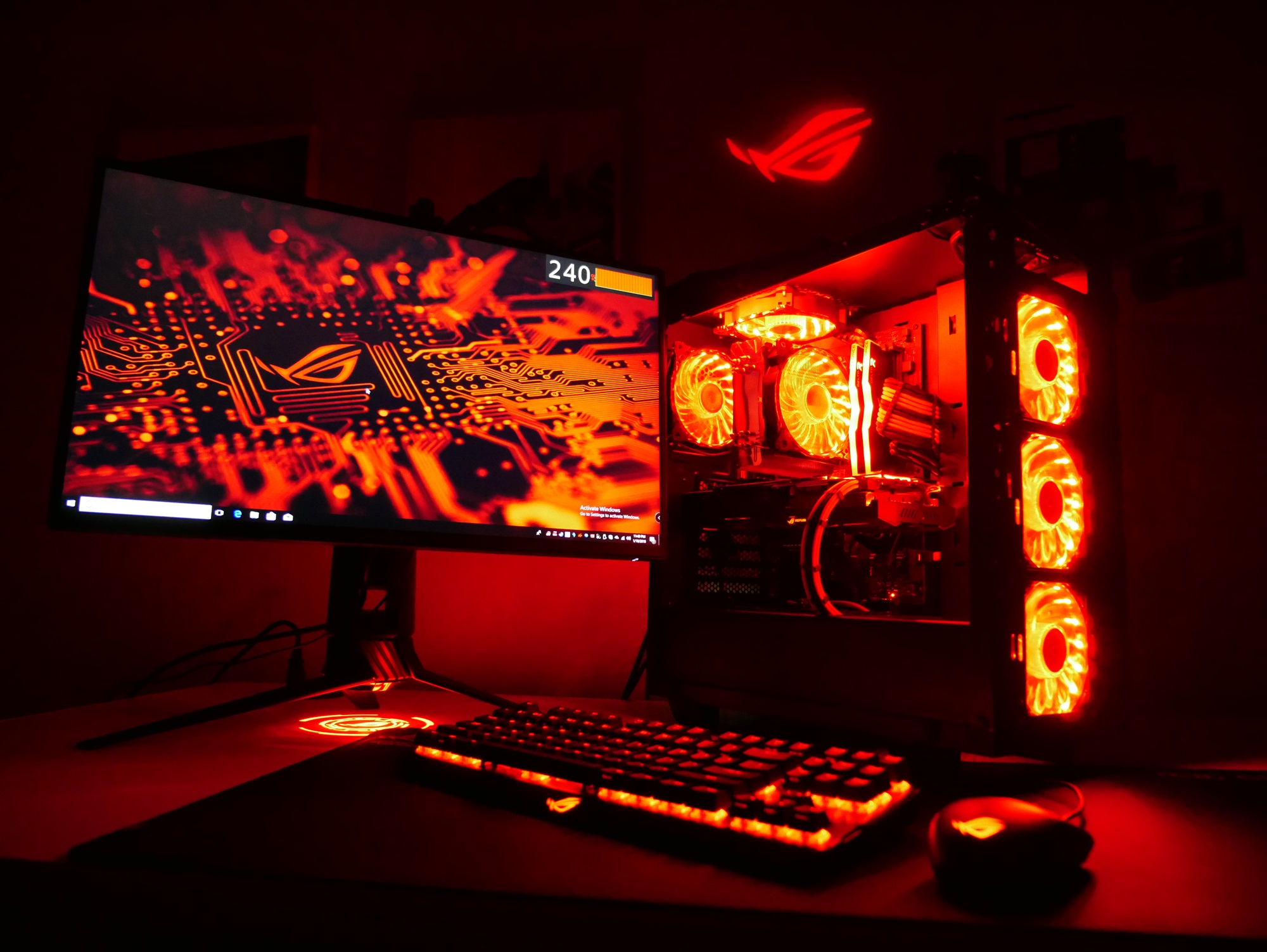 壁や天井にROGロゴを投影できる「ROG Spotlight」が日本でも発売 : ASUS好きのZenBlog（ゼンブログ）