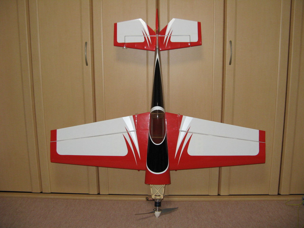 ラジコン (RC) 初心者の為の ヘリコプター 組み立て方・設定の仕方・ 飛ばし方など解説しています(^ ^)v : HYPERION EXTRA 330SC 35e キット組み立て方公開!