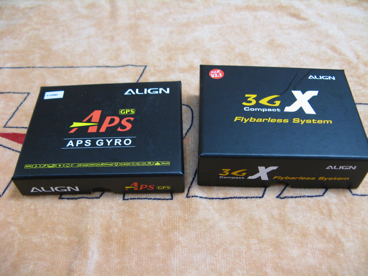 ラジコン (RC) 初心者の為の ヘリコプター 組み立て方・設定の仕方・ 飛ばし方など解説しています(^ ^)v : ALIGN T-REX500EFL PRO＆ALIGN APS ジャイロ ...