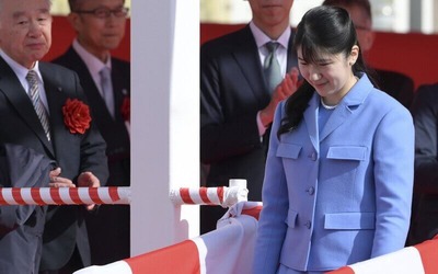 remmikkiのブログ : 愛子さん 北極域の観測用海洋調査船「みらい2」進水式に出席・NMR掲載