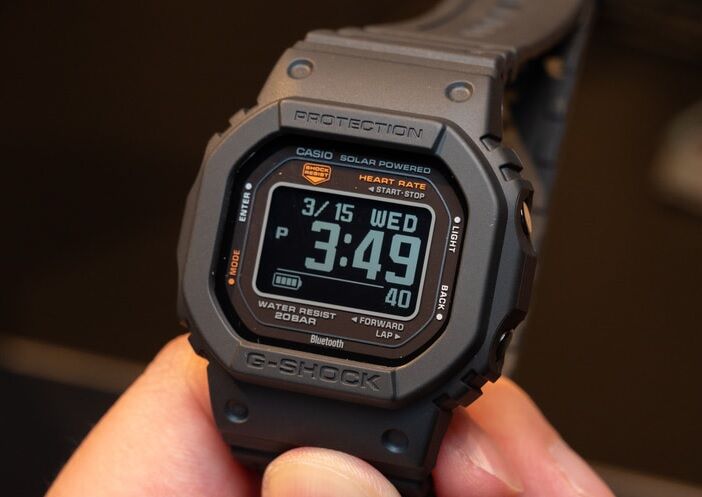 G-SHOCK、心拍計・MIP液晶で進化した角型“5600”登場 - Flat Panel TV and Display World-2 ...