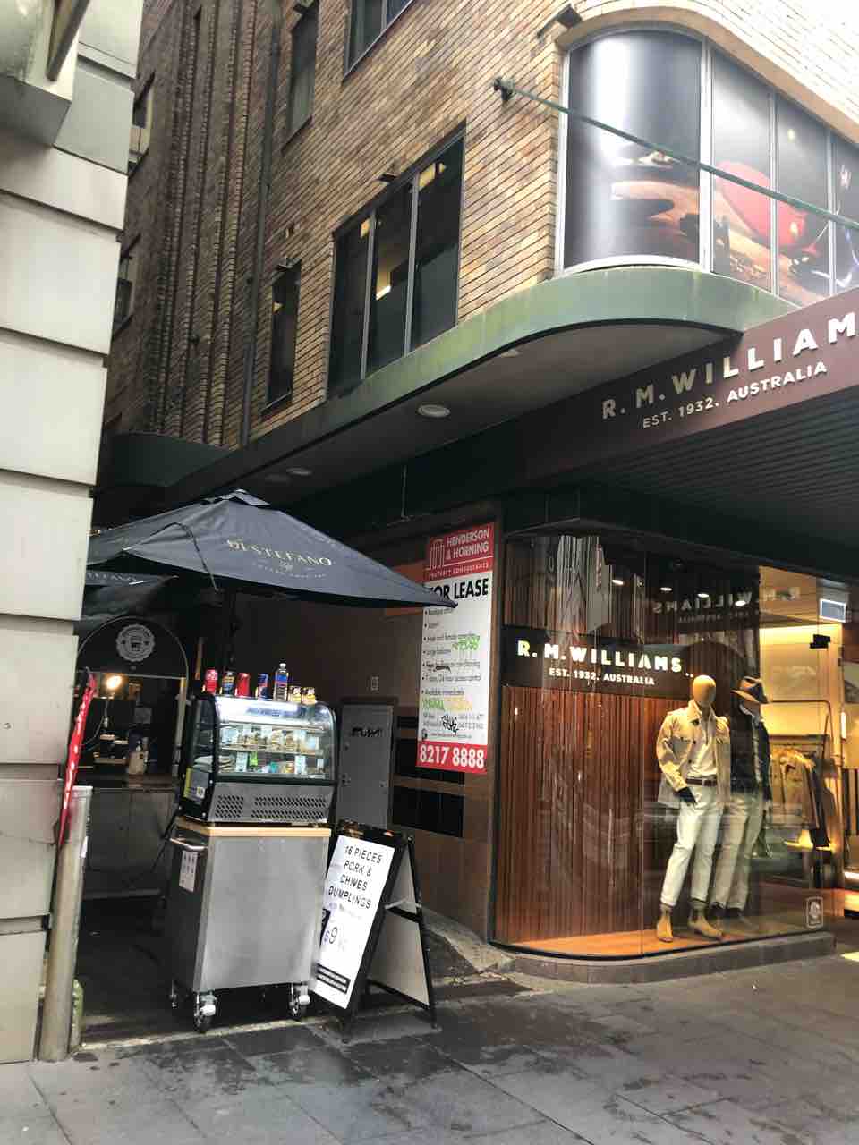 Laneway Dumplings and Momo : ツナ日記 〜オーストラリアでの記録〜