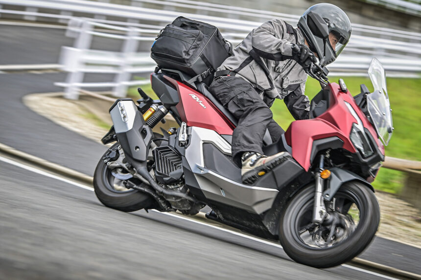 【現代】のPS250？ホンダ『ADV160』 : いまどきバイク