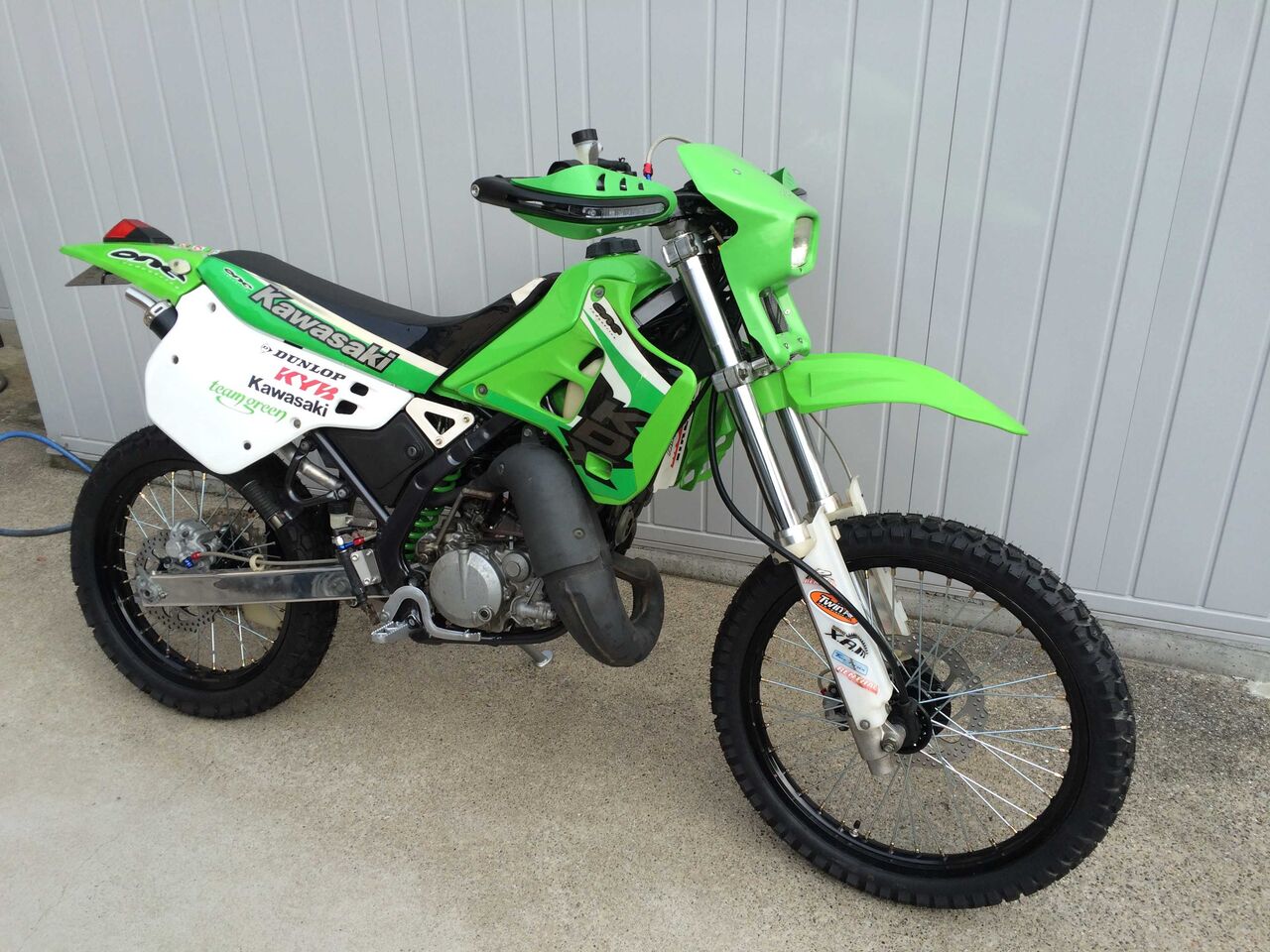 冬眠を知らぬ】 KDX総合 33台目 【バッタ達】』から。その1 : いまどきバイク