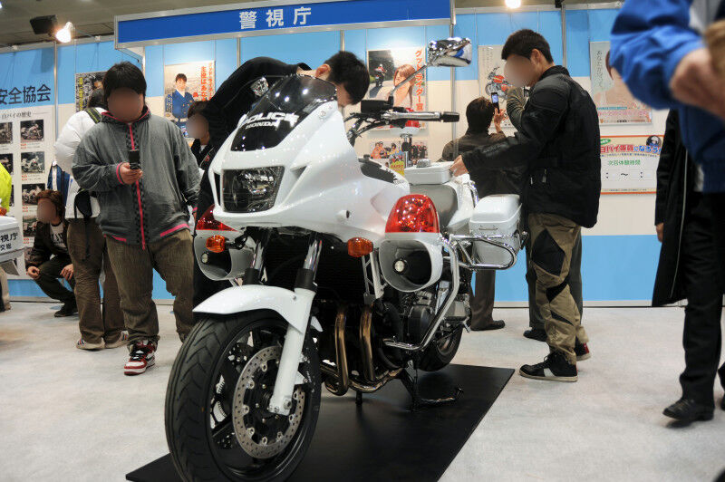 【後継】白バイ。ホンダ『CB1300P』 : いまどきバイク