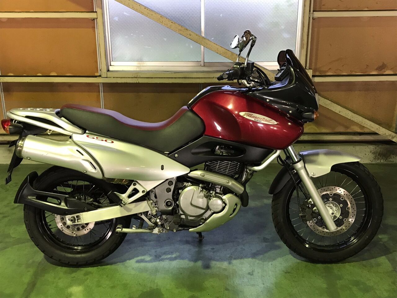 『XF650フリーウインド』日本のツーリングに。 : いまどきバイク