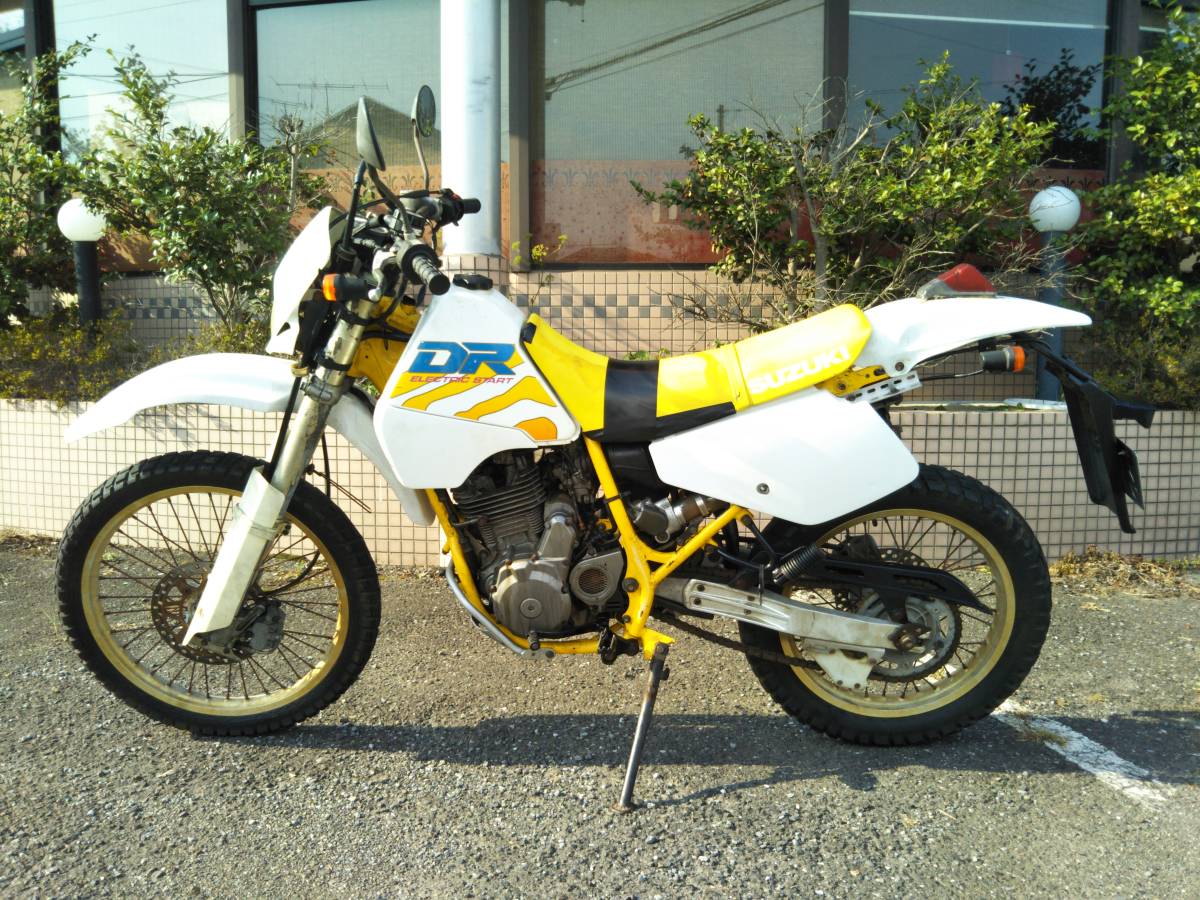『DR250S 1990』倒立サスの凄いやつ ただしキック。 : いまどきバイク