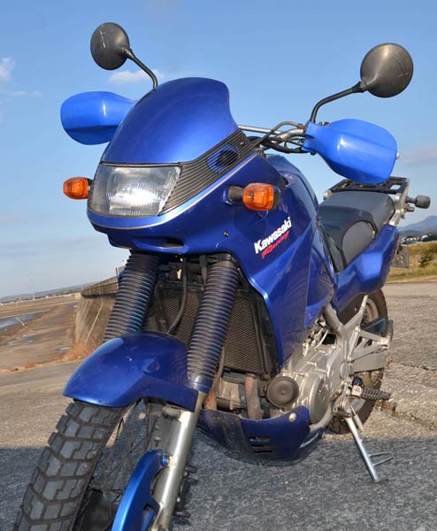 『KLE400』ほぼ500。 : いまどきバイク