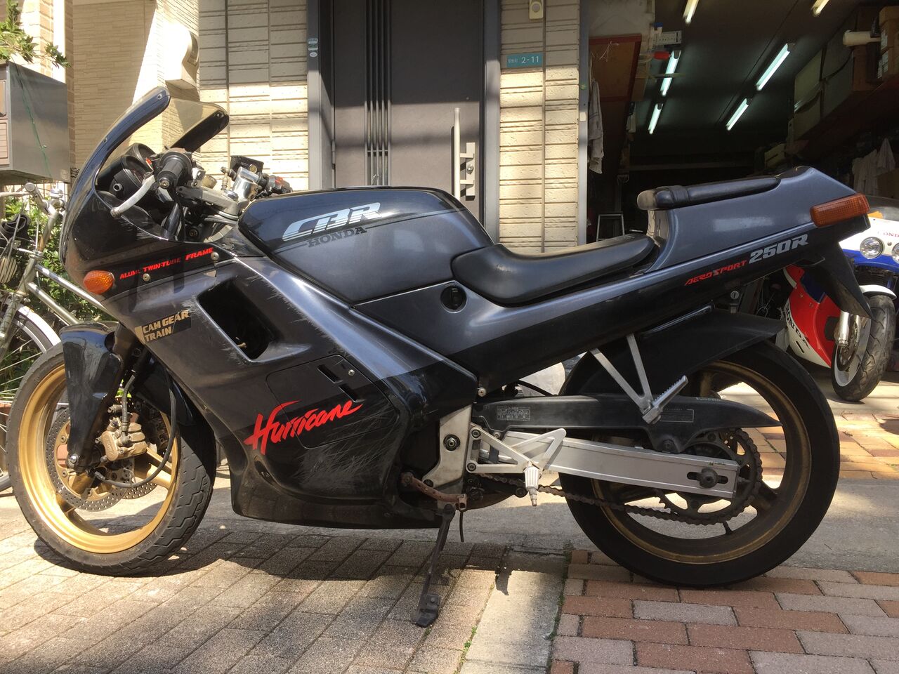 兄貴の断捨離 RC30/MC17/3YJ : ここんところ++