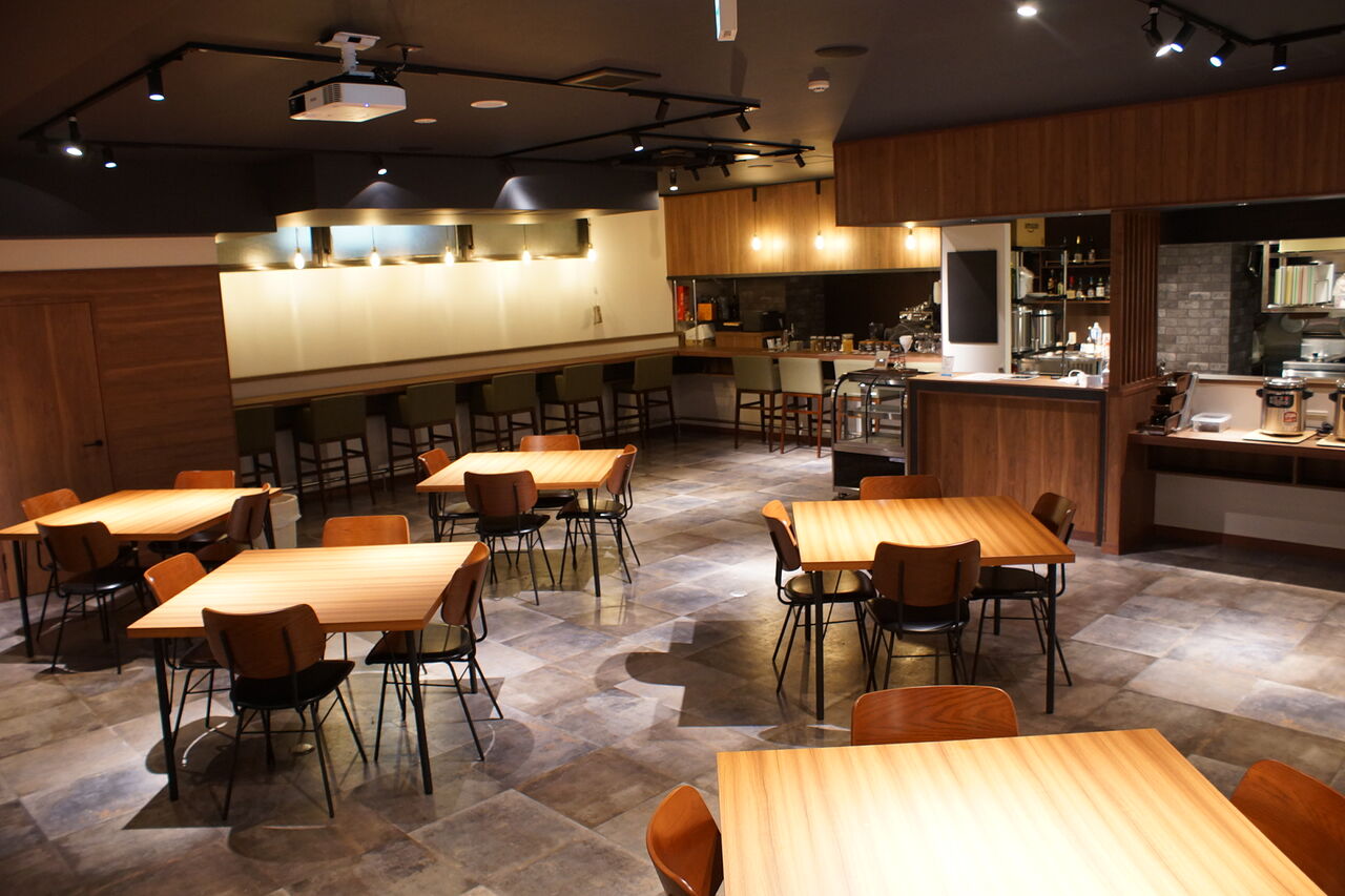 本社2階に社員食堂兼オフィスが完成！ : リングローってヤバ良い会社らしい