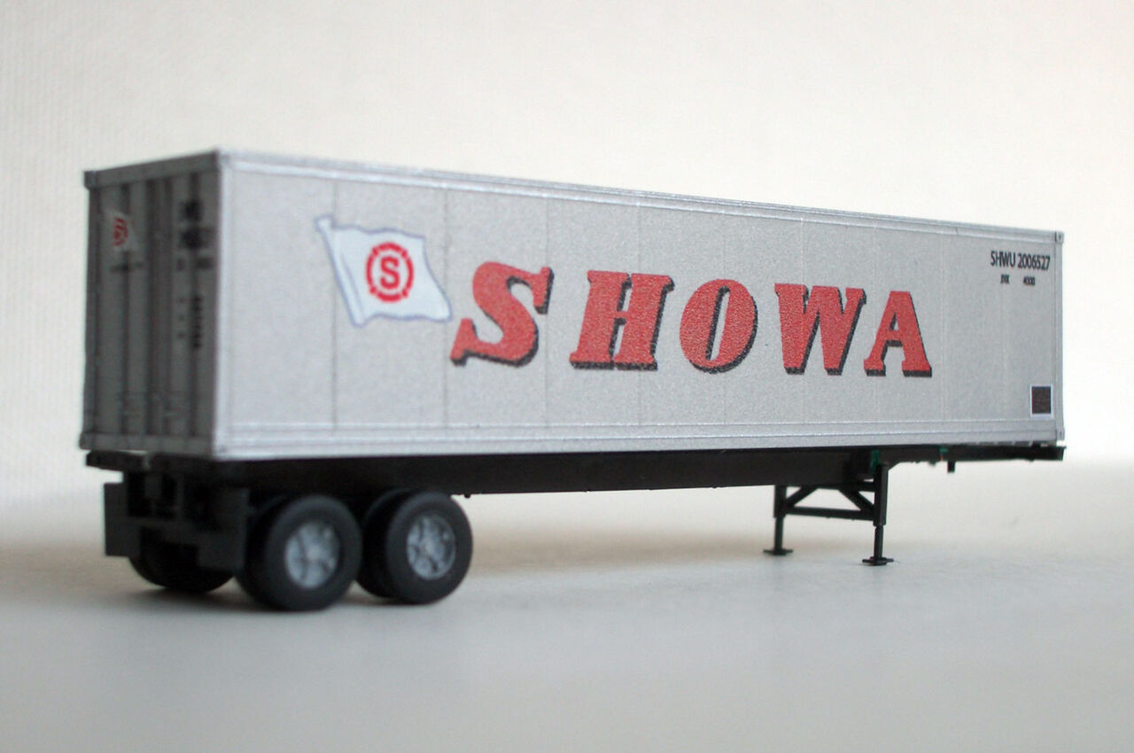 Wheels on Wheels 22 – 40’ SHOWA Line Container on chassis : Boxcar Red ...