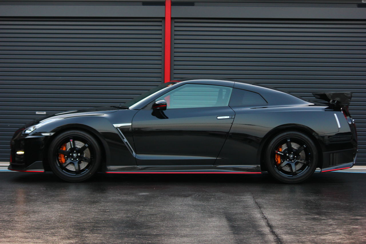 35GT-R NISMO 入庫しました☆ | ロックボデーマガジン