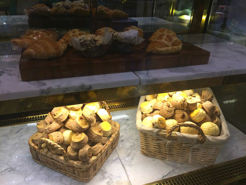 まいぺんらいらい★バンコクの日常:Harrods Cafe And Ice Cream Parlour（＠Emquartier）