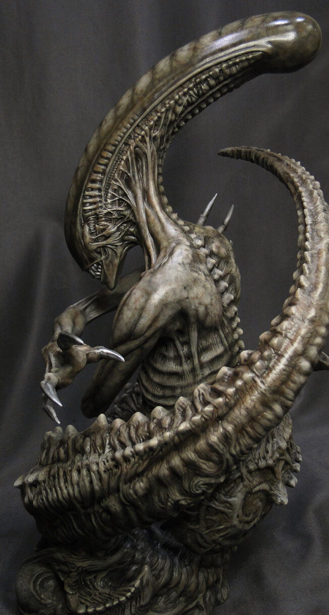 Narin's Xenomorph fin. : Roswell Japan Blog