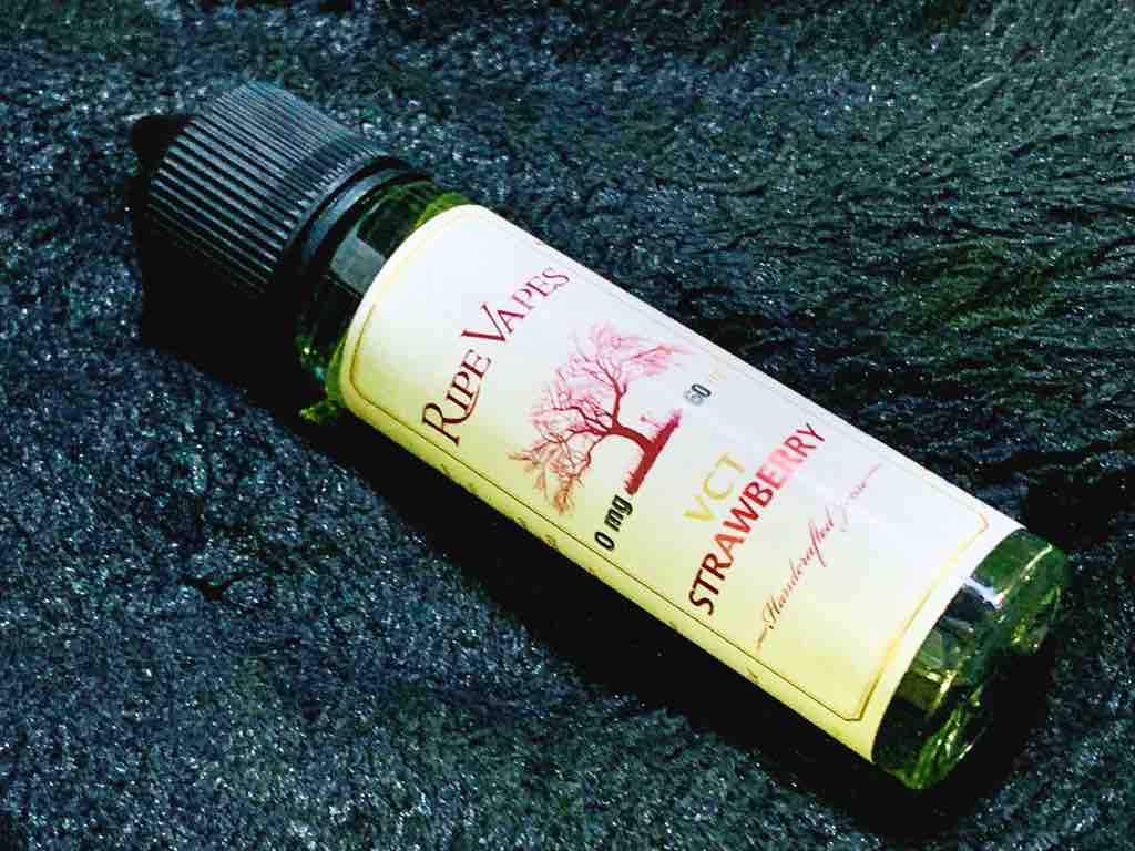 【リキッド レビュー】RIPE VAPES VCT STRAWBERRY : SapporoVapor RYUK55 VAPE沼blog♪