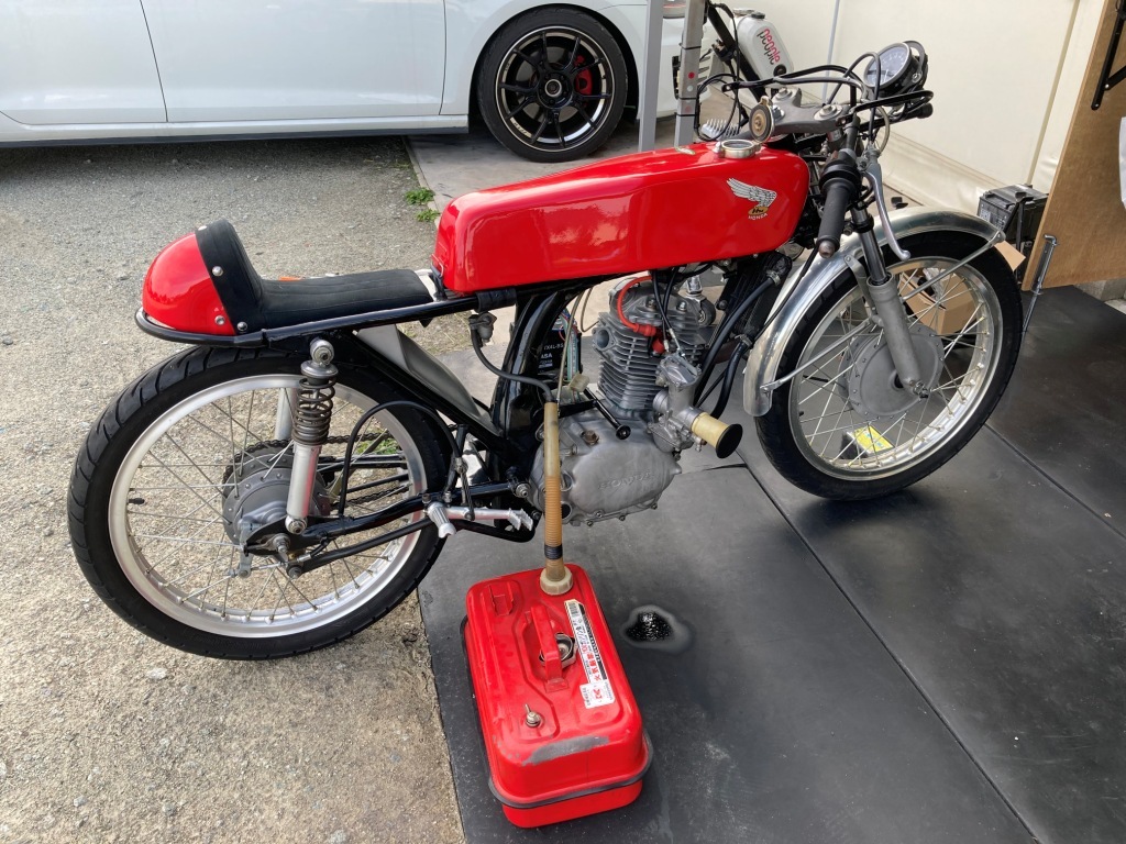 CB125S Racer 鈴鹿ヘリテイジ走行会 出走せず : クラシックチェッカーの緑ヶ丘ベース