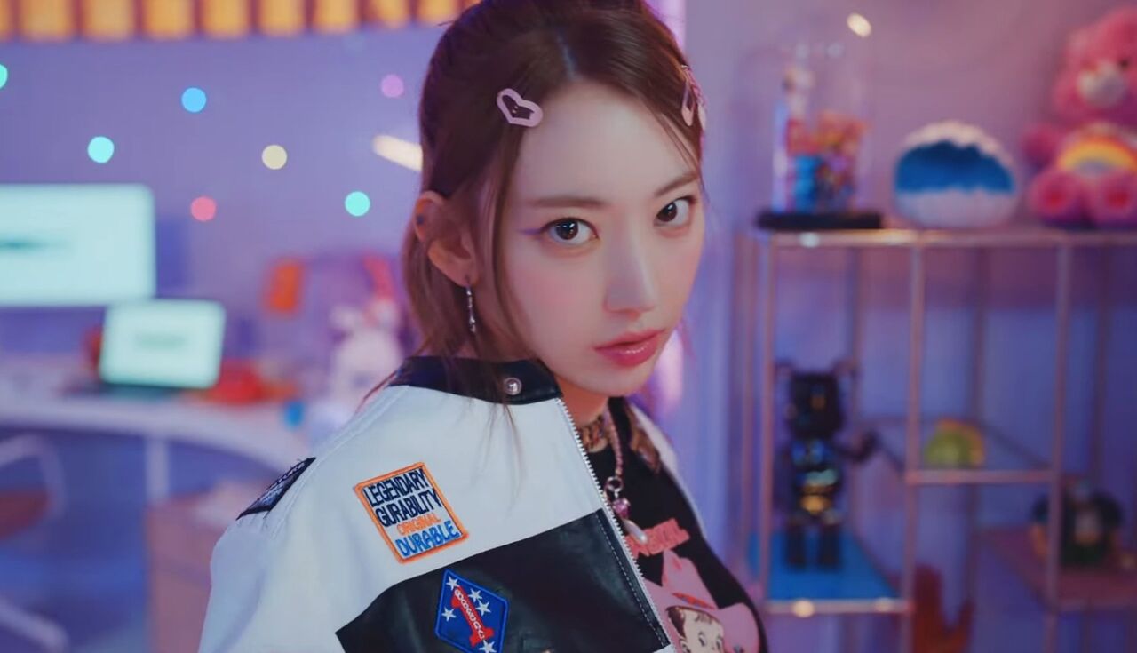 AKB宮脇咲良さんの新曲MV、公開1週間で4000万回再生を超えるwwwwww : 坂道46･AKB48_えッ,な情報まとめ