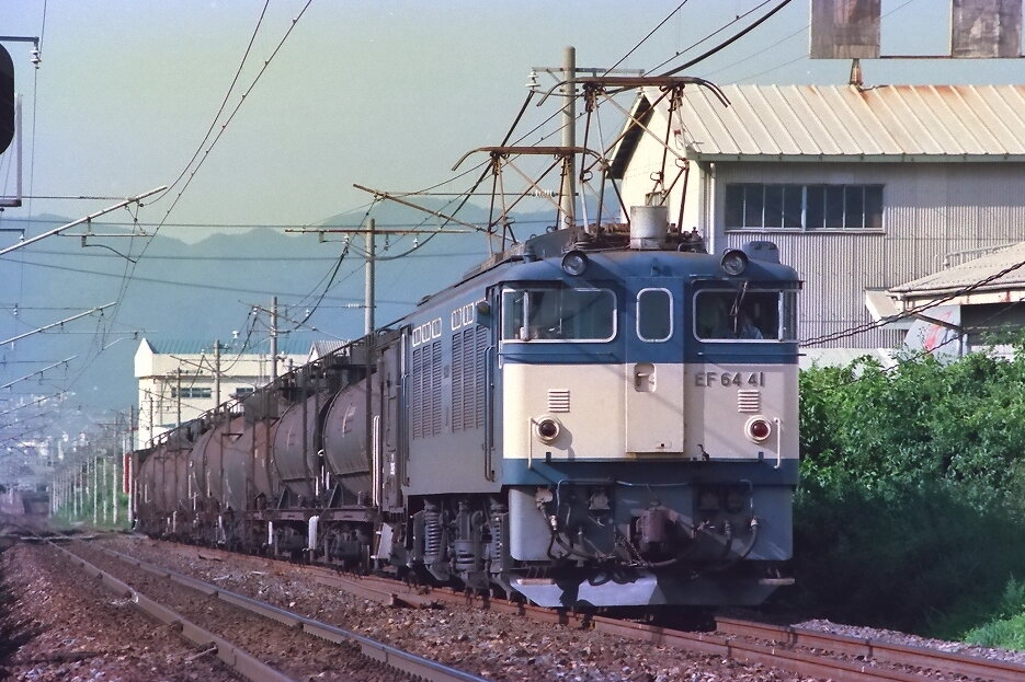 EF64のバリエーション : 線路は続くよどこまでも