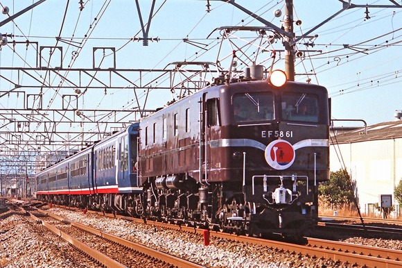 お召専用機関車 EF5861 の回想（7） : 線路は続くよどこまでも