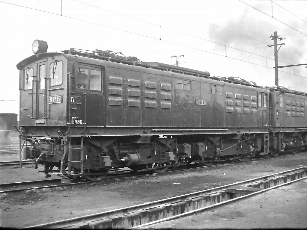 旧型電気機関車 ED17 ED18 : 線路は続くよどこまでも