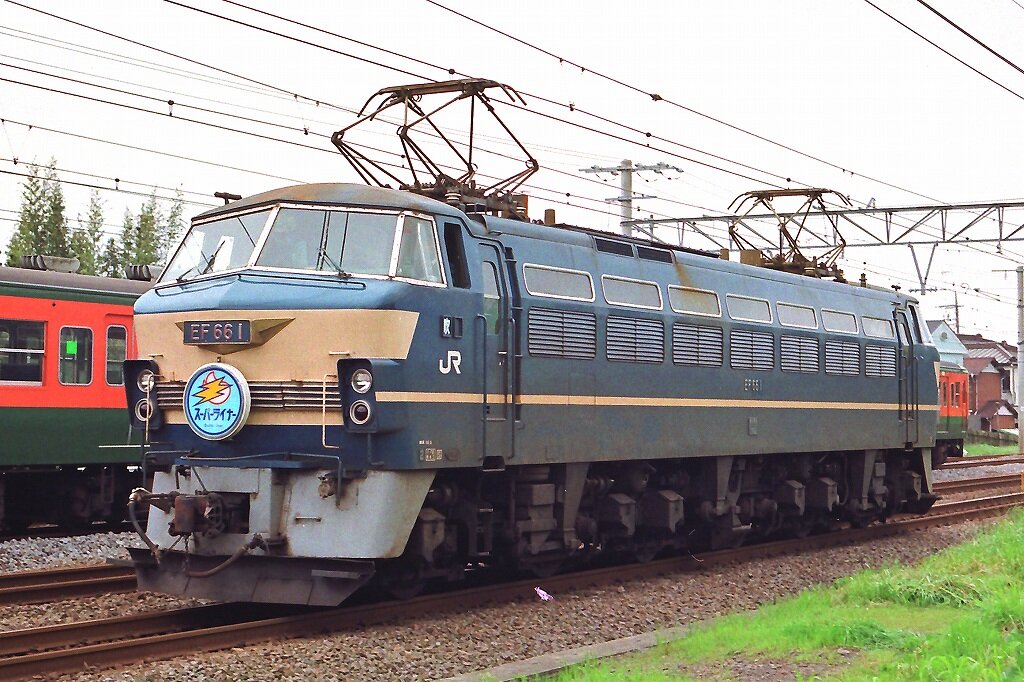 高速貨物列車『スーパーライナー』（2） : 線路は続くよどこまでも