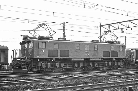 電気機関車のトップナンバー EF10－EF16 : 線路は続くよどこまでも