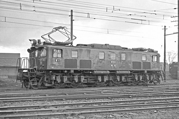 電気機関車のトップナンバー EF10－EF16 : 線路は続くよどこまでも