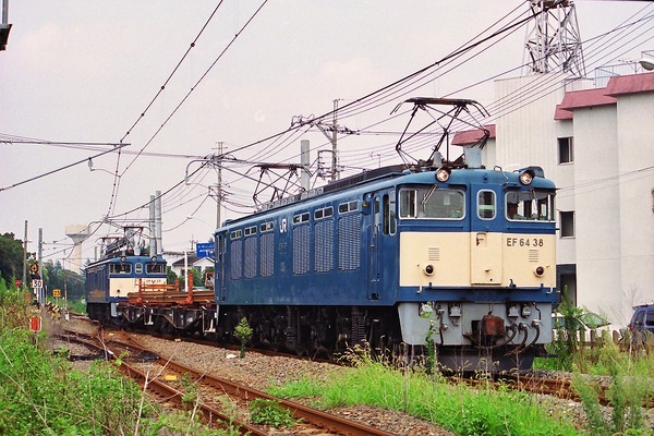 高崎配置のEF64（2） : 線路は続くよどこまでも