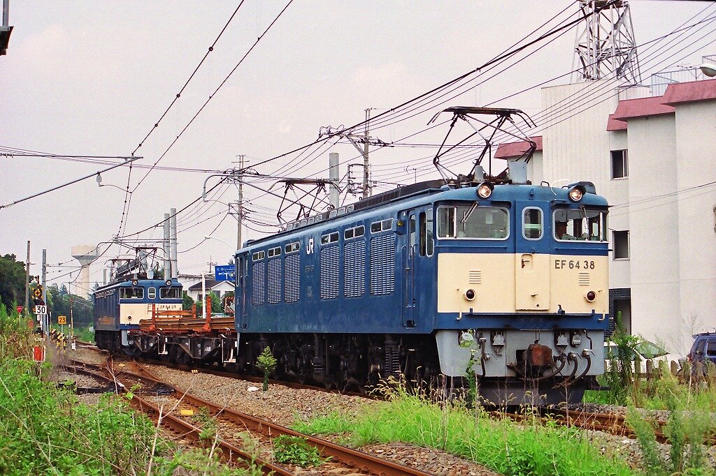 高崎配置のEF64（2） : 線路は続くよどこまでも