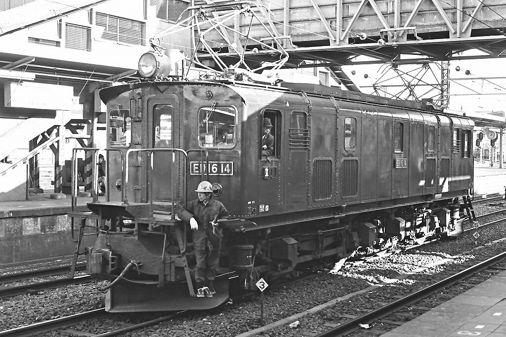 旧型電気機関車 ED16（2） : 線路は続くよどこまでも