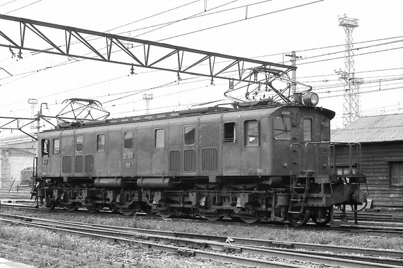 電気機関車のトップナンバー EF10－EF16 : 線路は続くよどこまでも