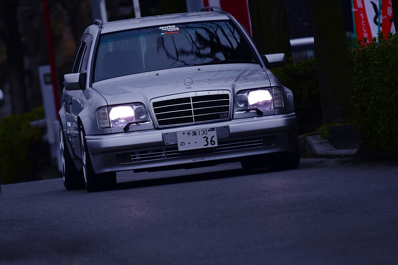 AMG E320T-3,6 WIDE WAGONの魅力。2-Seater Sports Track Style Mercedes Benz E-Class S 124 life