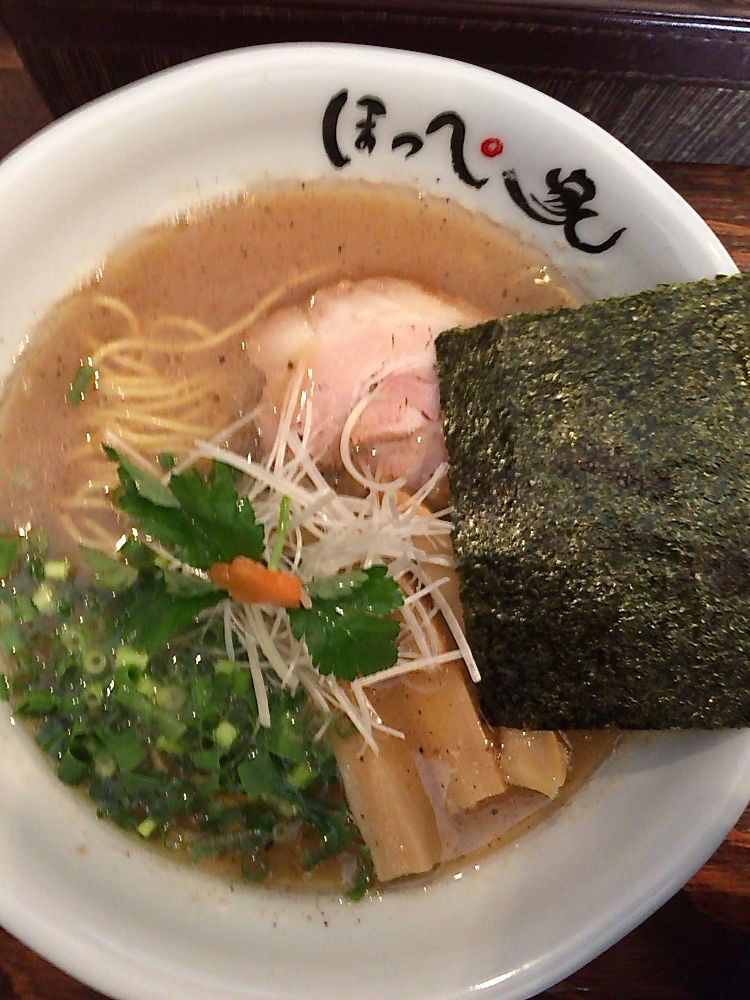 らーめん ほっぺ家＠札幌市東区 鉄東（東区役所前） : 札幌ラーメンナビ