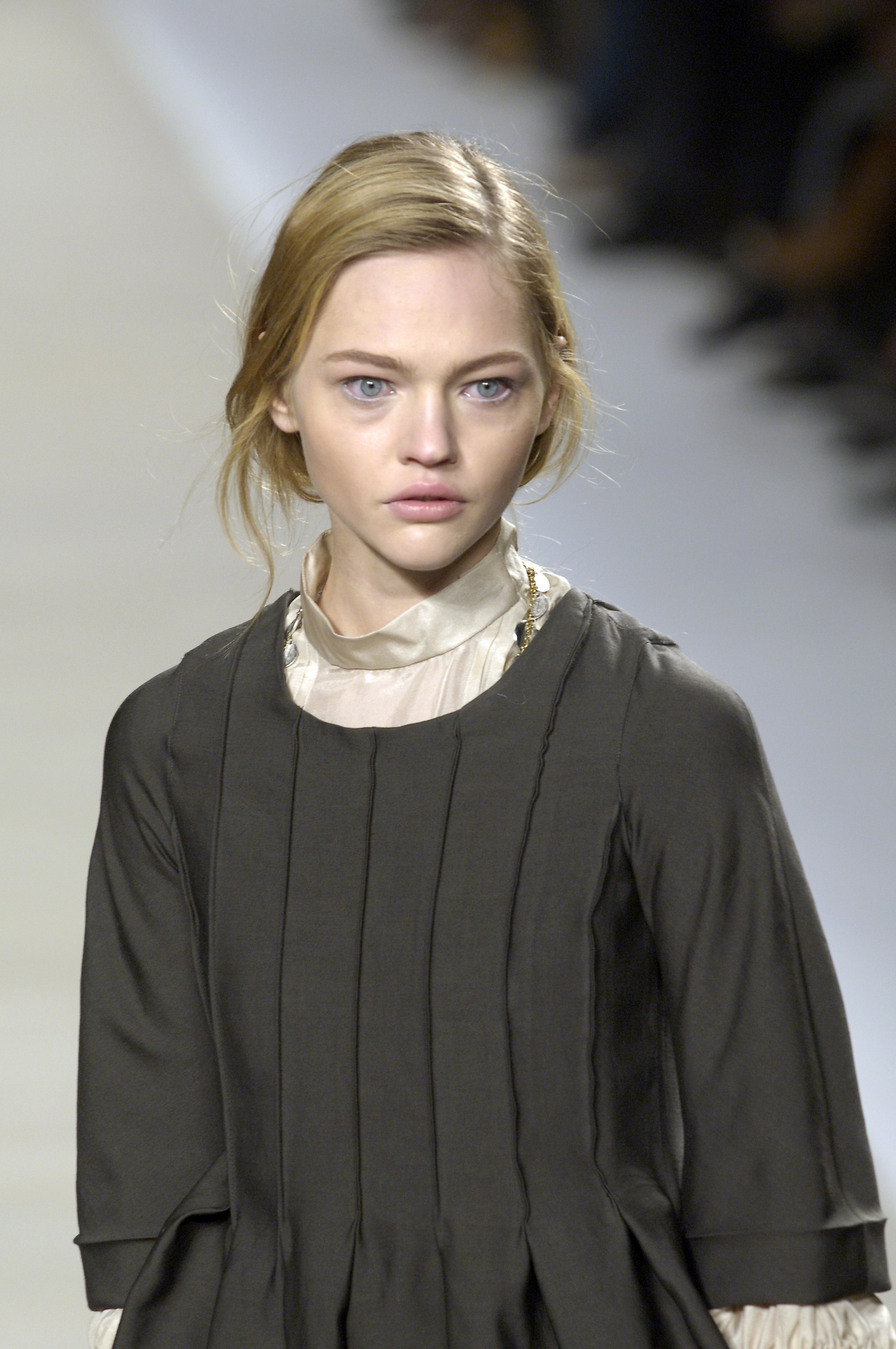 sasha pivovarova magazine : Chloé - F/W 2006