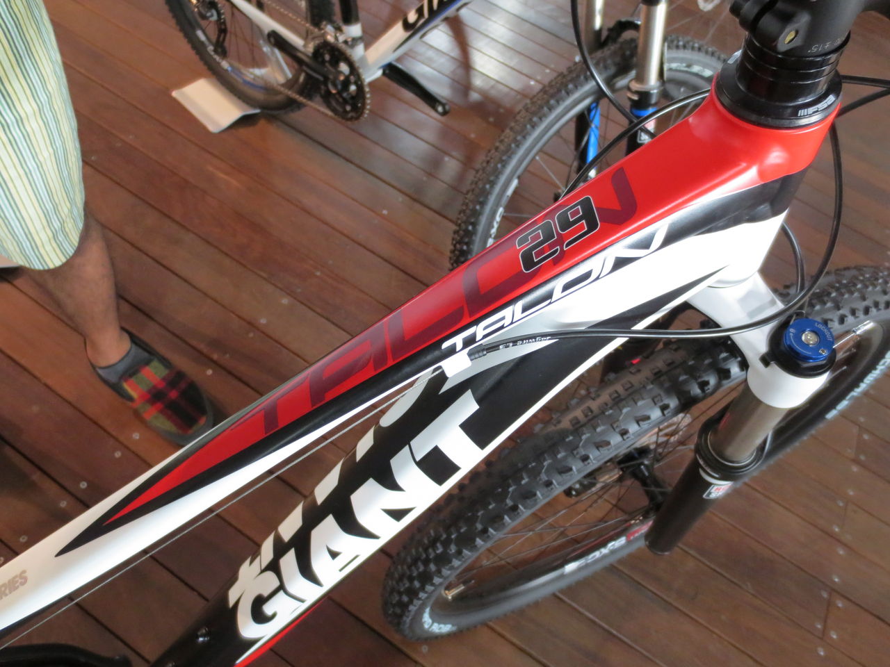 GIANT 2013年モデル展示会 その4 マウンテンバイク編 : SBC 新着情報 GIANT 2013年モデル展示会 その4 マウンテンバイク編 : SBC 新着情報
