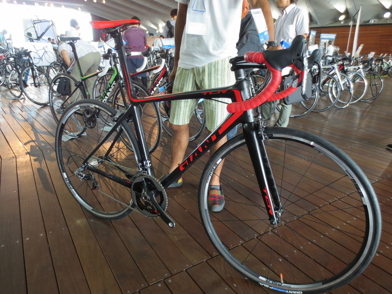 GIANT 2013年モデル展示会 その3 ロードバイク編 : SBC 新着情報 GIANT 2013年モデル展示会 その3 ロードバイク編 : SBC 新着情報