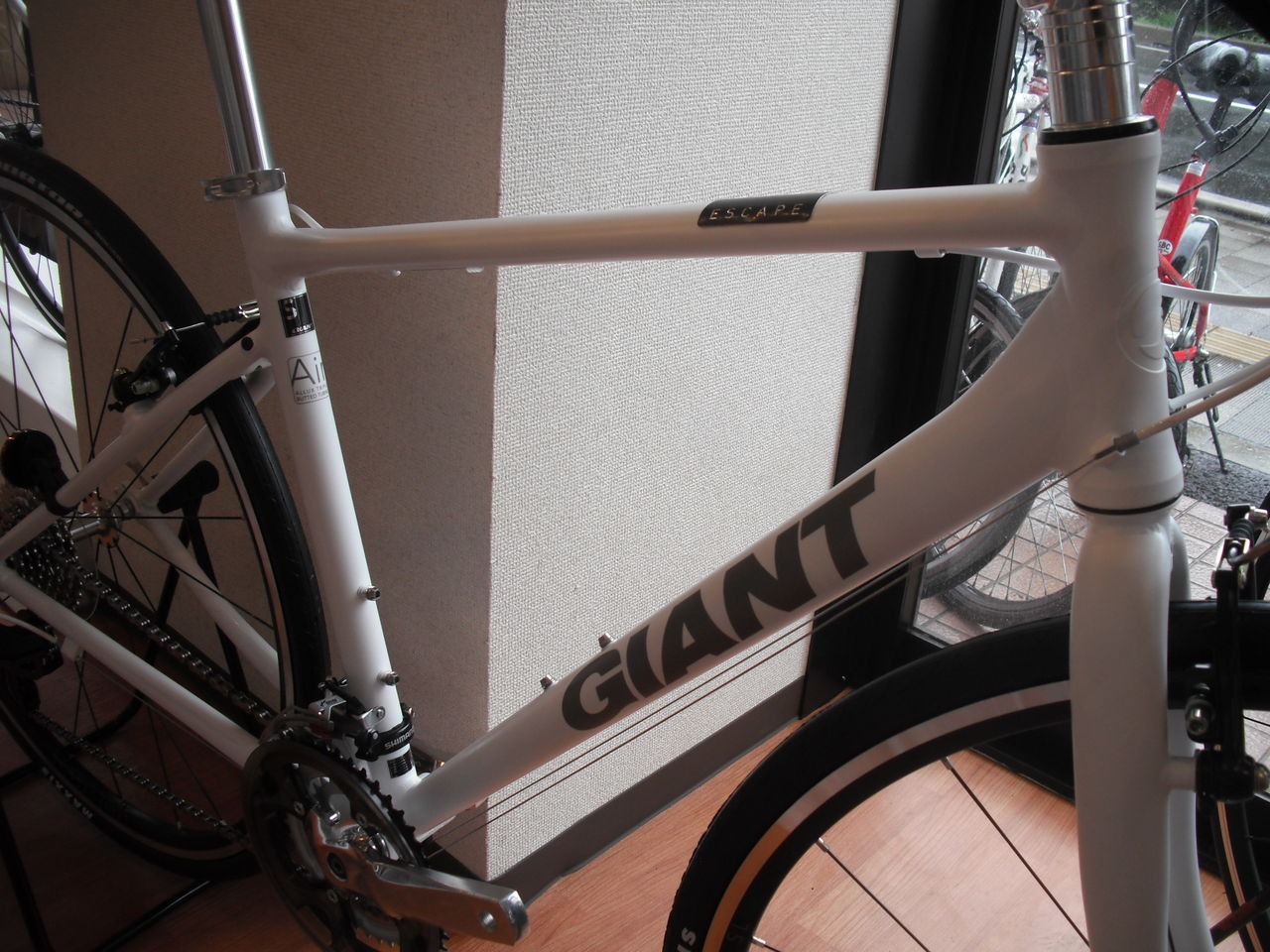 入荷情報 2012/4/14 GIANT ESCAPE AIR : SBC 新着情報 入荷情報 2012/4/14 GIANT ESCAPE AIR : SBC 新着情報