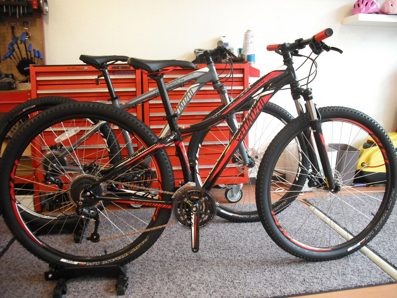 入荷情報 2011/5/28 SPECIALIZED 2012年モデル! : SBC 新着情報 入荷情報 2011/5/28 SPECIALIZED 2012年モデル! : SBC 新着情報