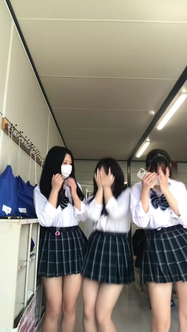 なんこれ笑 #04 #寒高 #ljkの素敵な思い出 : TikTok乳揺れまとめ部