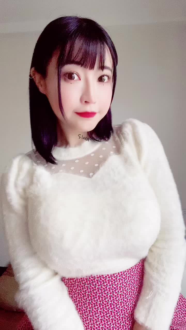 にゃっ😽 #グラビアアイドル #みねりお #おすすめのりたい : TikTok乳揺れまとめ部