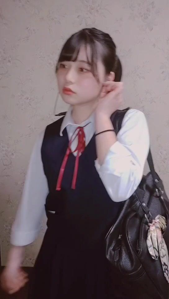 こんな出会いしてみたい#絶対無理で草 #青春したい #もう高2か @aaspk_ : TikTok乳揺れまとめ部