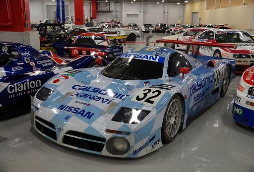 Nissan R390GT1 1997 & 1998 - Kyosho 1/64 : BlueF