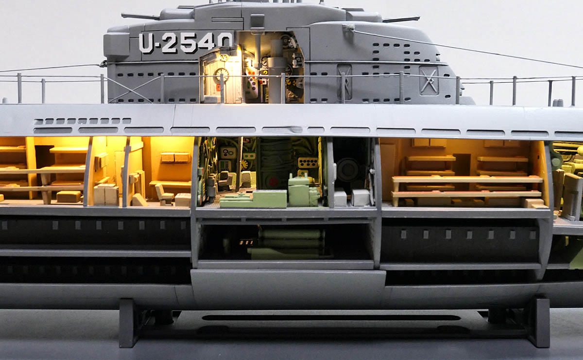 【完成】U-Boot TYPE XXI (U2540),Revell,1:144 : 電飾模型工房