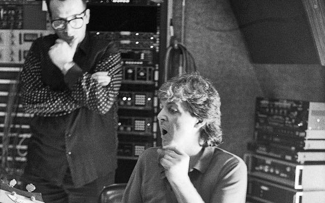 Spike／Elvis Costello : Past Geronimo's Disco