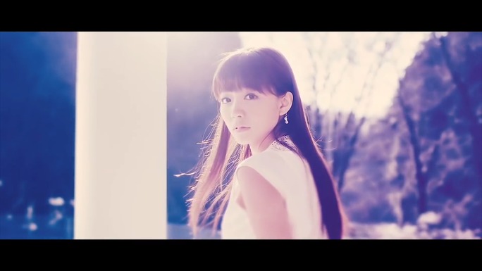 【三森すずこ】6thシングル「Xenotopia」のジャケット写真、ミュージックビデオが公開。前作に引き続きウインク締め！(画像大量) | 声優メモ帳