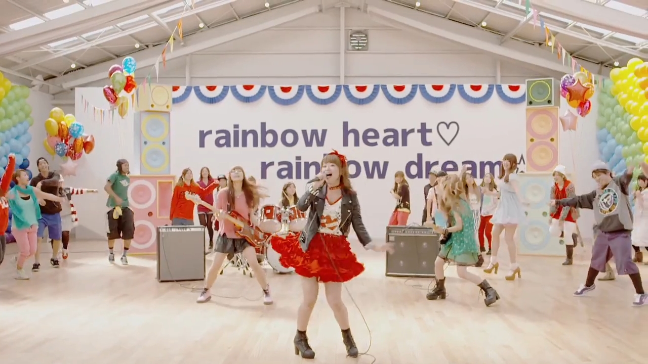 【井口裕香】3rdシングル「rainbow heart ♡ rainbow dream ☆／Strike my soul」のアーティスト写真 ...