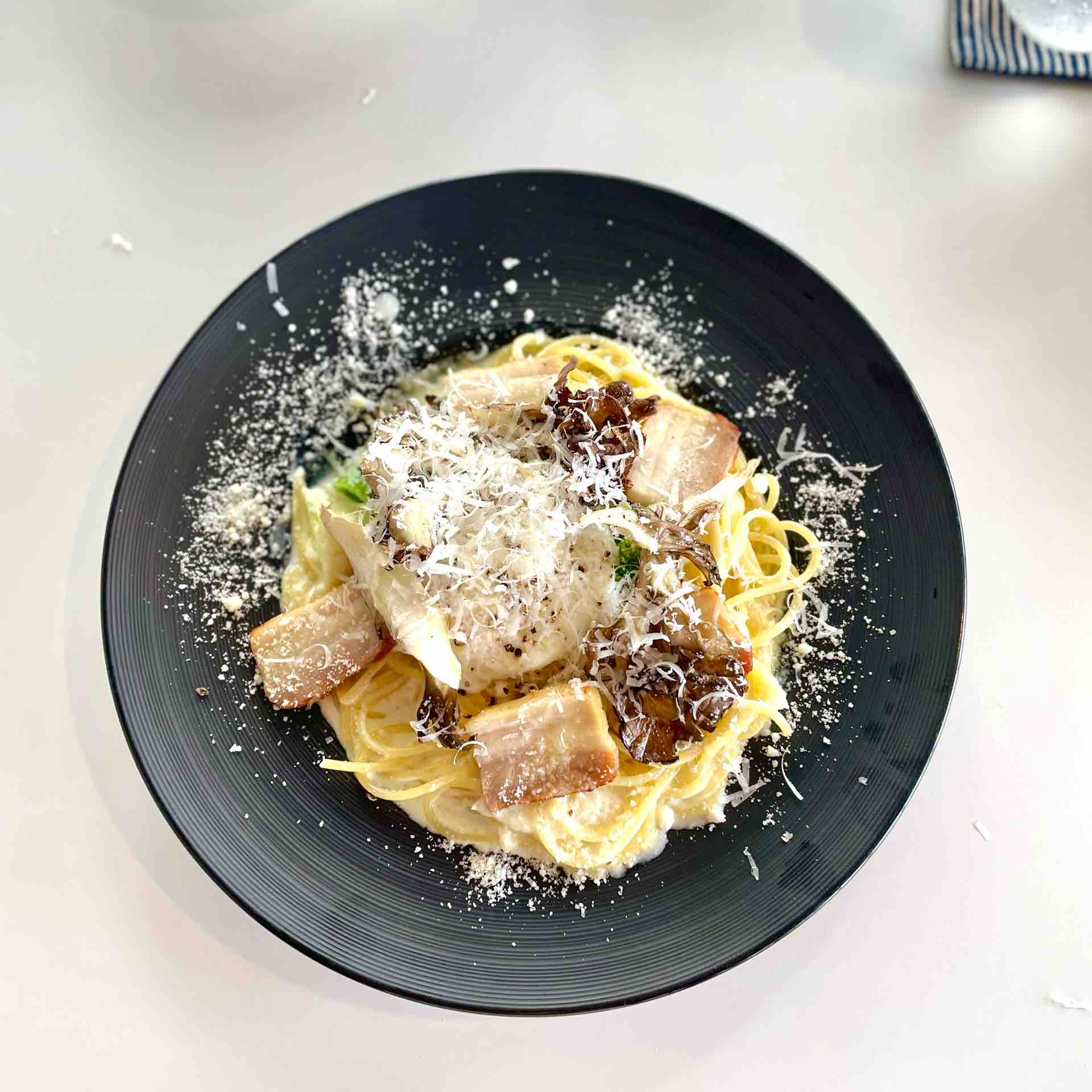 SOFU PASTA&CAFE（尾道市浦崎町）神勝寺卵と自家製ベーコンのカルボナーラ♪ : 自由気ままにやるブログ