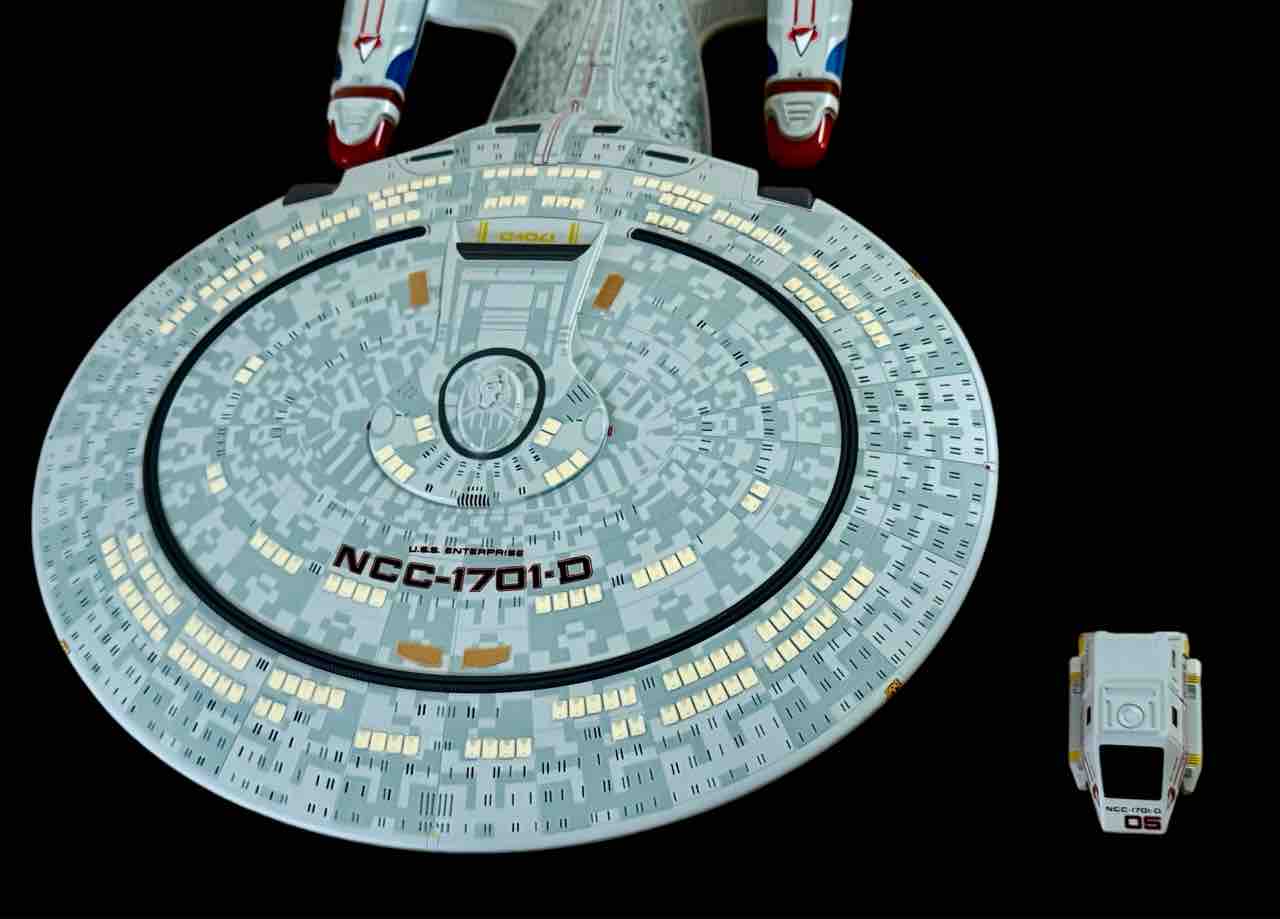 アオシマ文化教材社のエンタープライズD : SFプロップ・ミュージアム