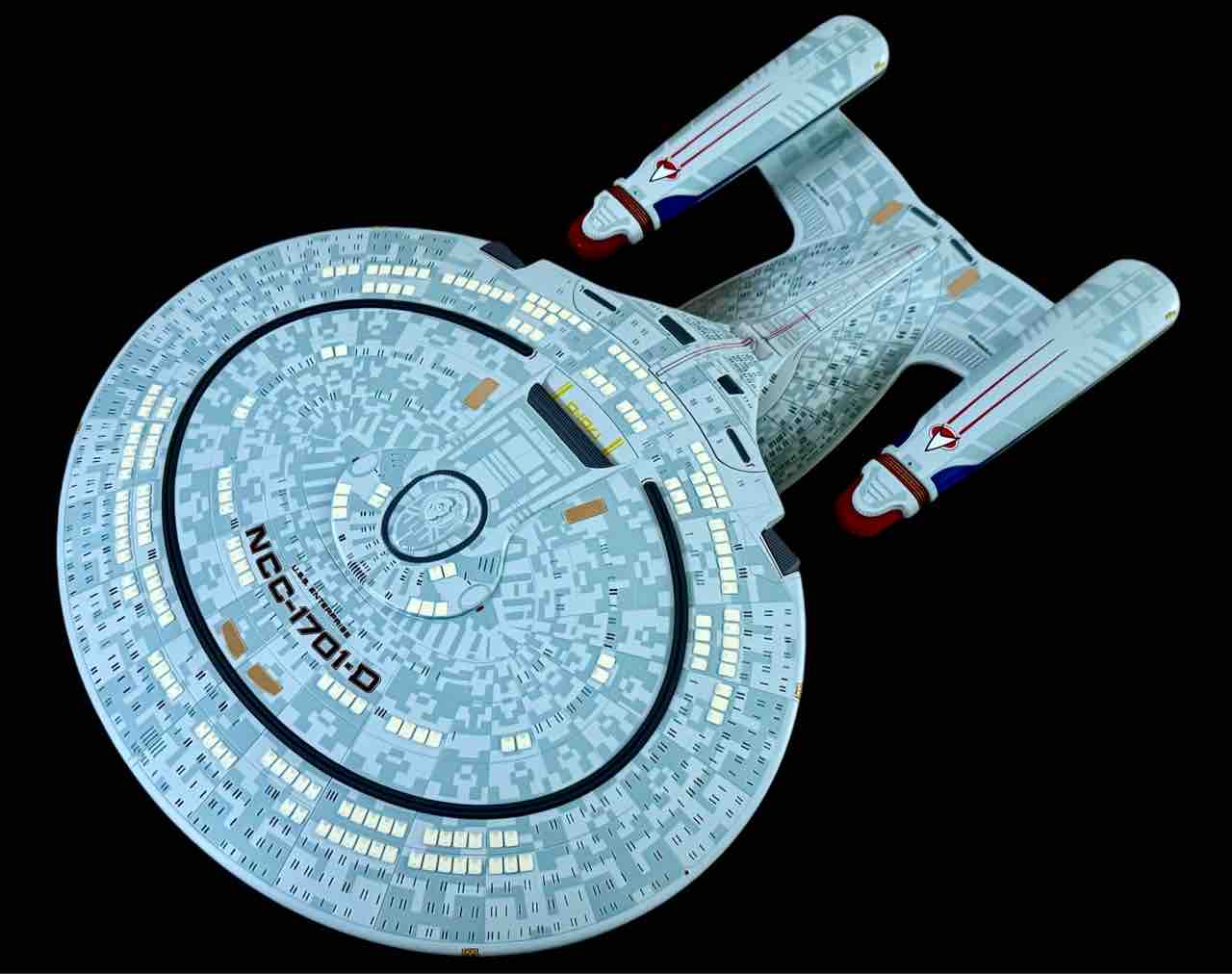 アオシマ文化教材社のエンタープライズD : SFプロップ・ミュージアム