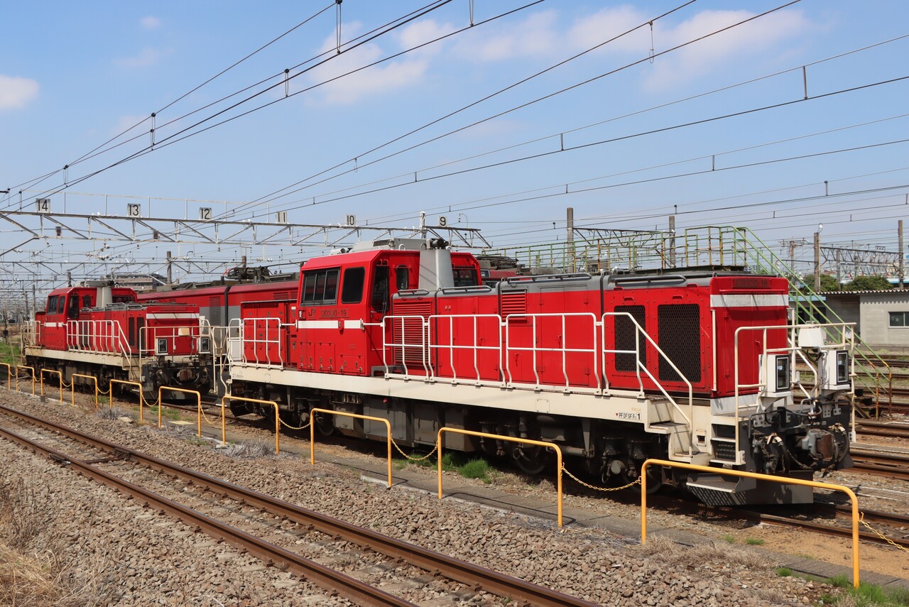 新鶴見界隈1154-3（DD200-18、DD200-19） : 新鶴見通信